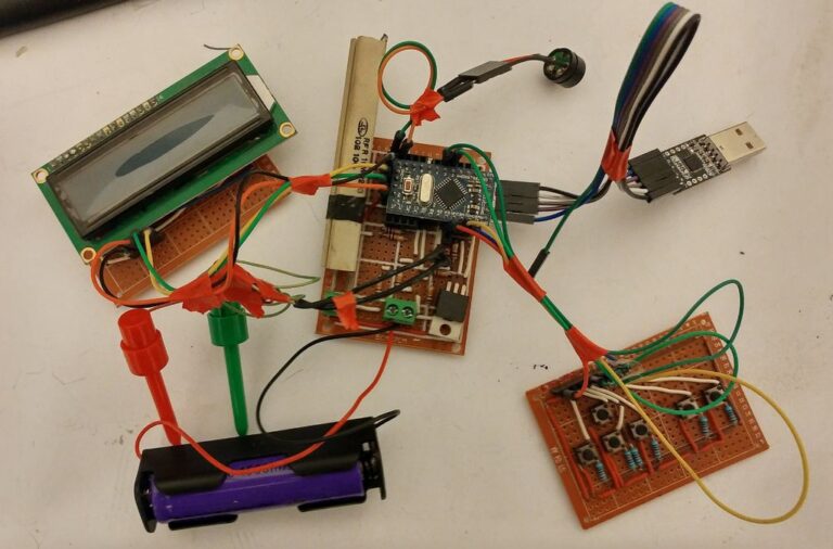 Checking Battery Capacity with Arduino: Temperature Monitoring and Type ...