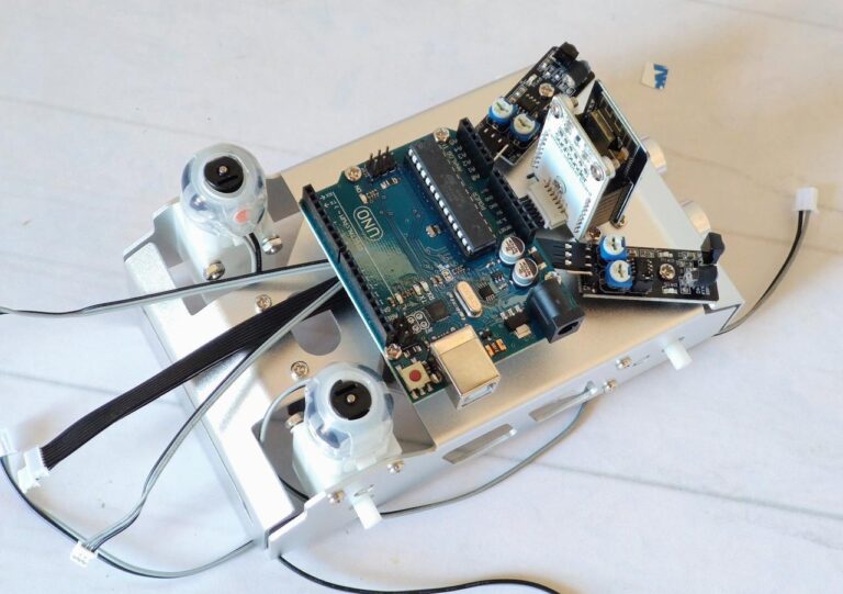 Zeus Smart Car Kit: light and WiFi signal boost to explore the dark ...