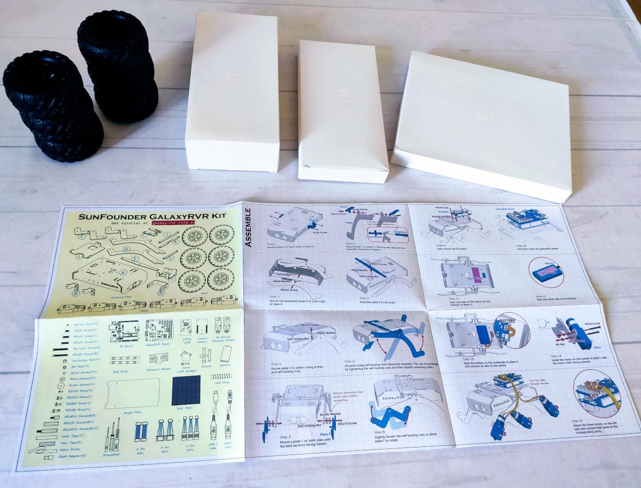 Space Education: The Enhanced GalaxyRVR Mars Rover Kit with Light and ...