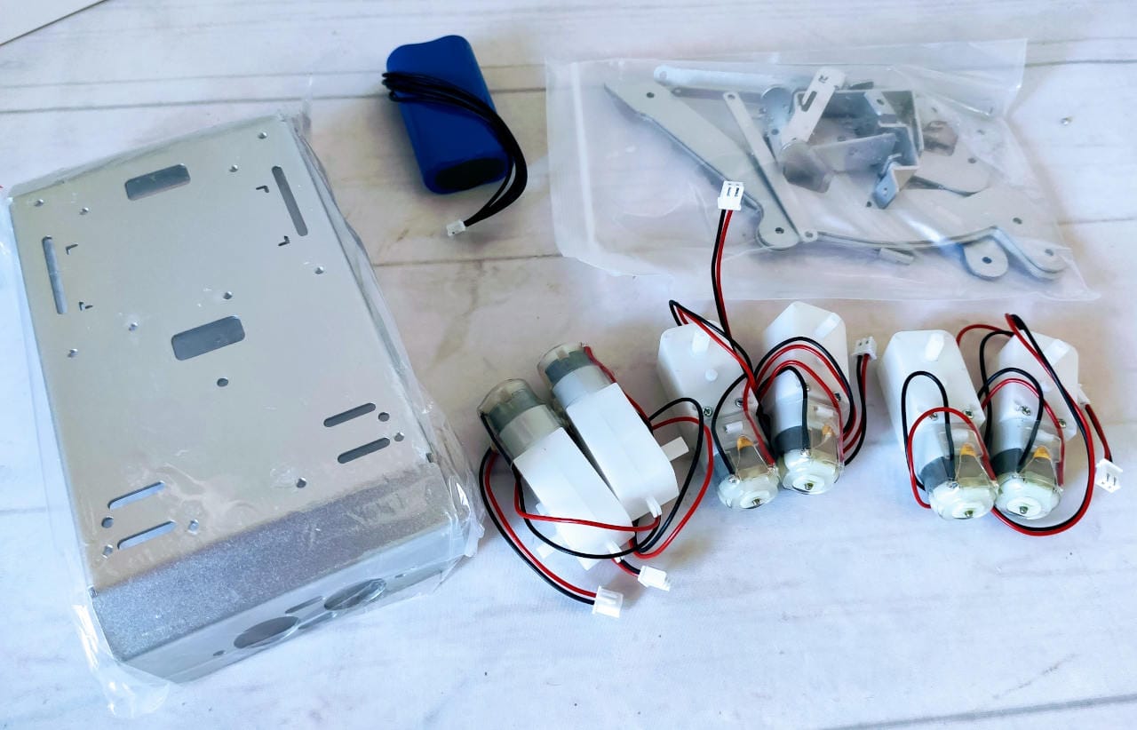 Space Education: The Enhanced GalaxyRVR Mars Rover Kit with Light and ...